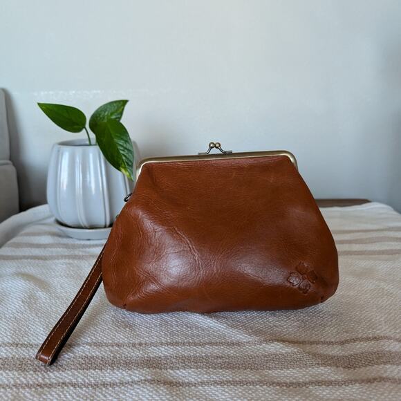 Patricia Nash | Bags | Patricia Nash Savena 0 Leather Kiss Lock Great ...